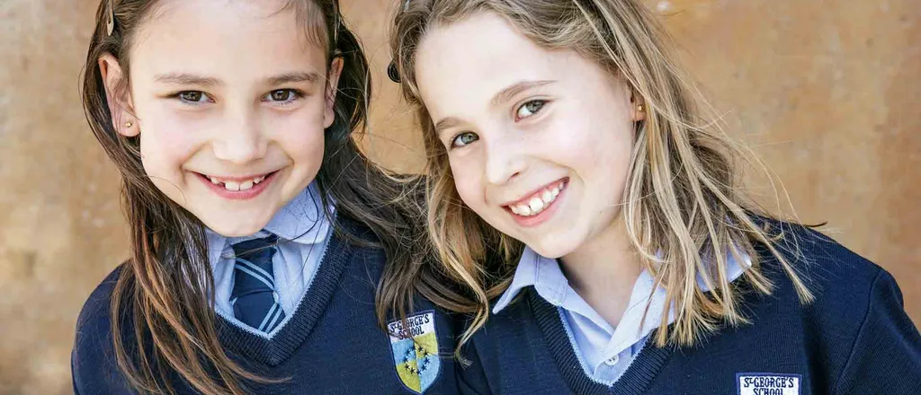 St. George Barcelona: Details, Fees and Reviews